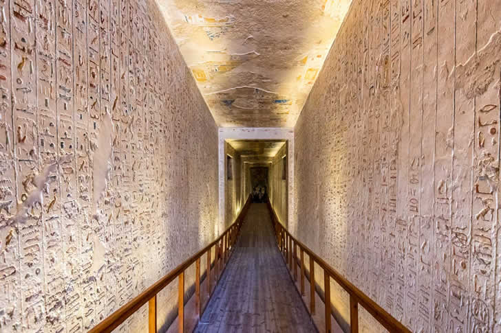 The Most Captivating Historical Landmarks to Visit - INFOREADS